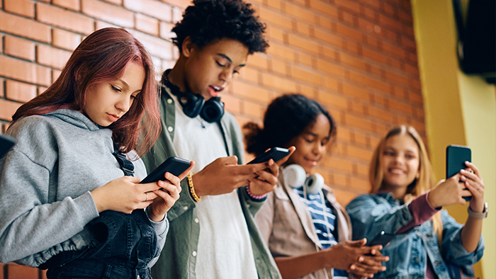 What Is the Yubo Dating App and Is It Safe?